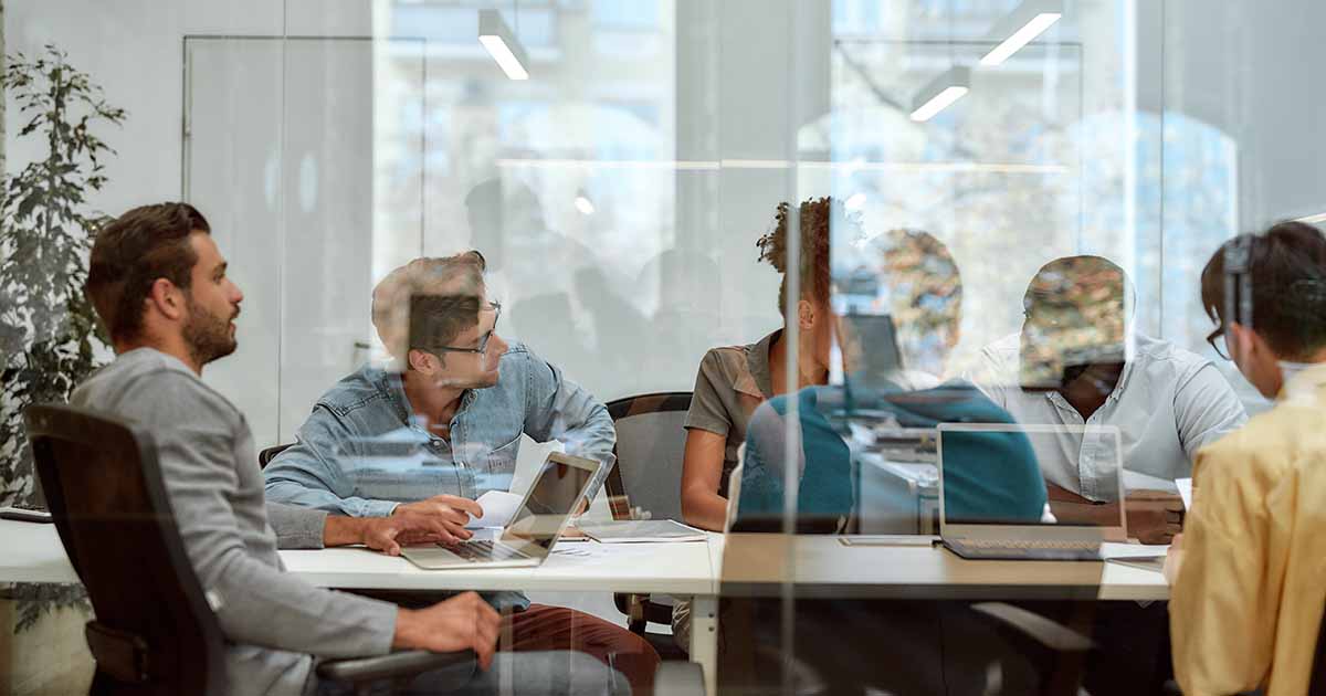 How to Effectively Manage Different Personalities in the Workplace